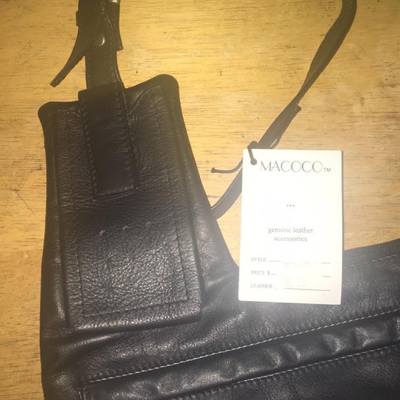 Macoco | Bags | Macoco Leather Purse | Poshmark